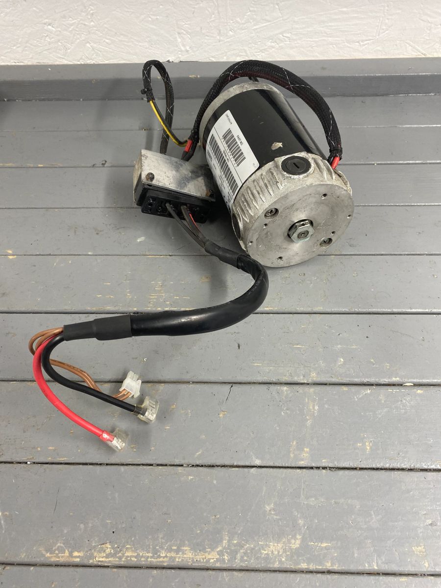 Pride Colt Deluxe Motor